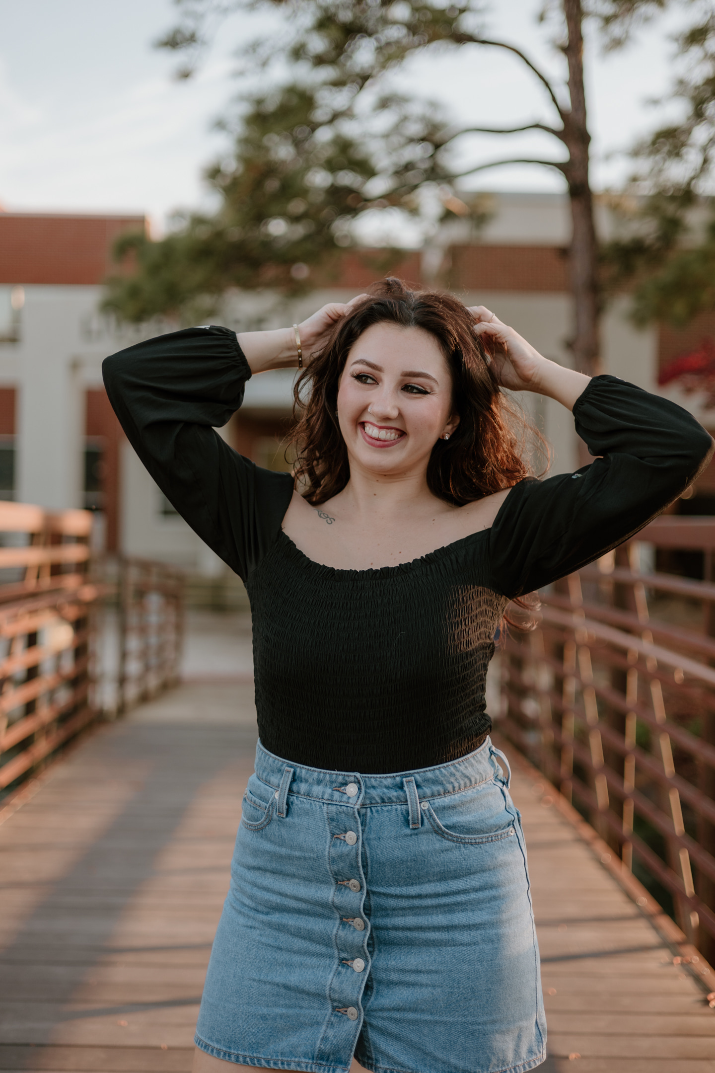 About Me – VISUAL DESIGNER